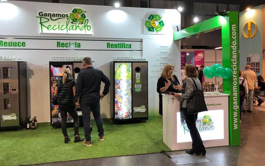 España: implementan máquinas que te devuelven dinero cuando reciclas ... España: implementan máquinas que te devuelven dinero cuando reciclas ...
