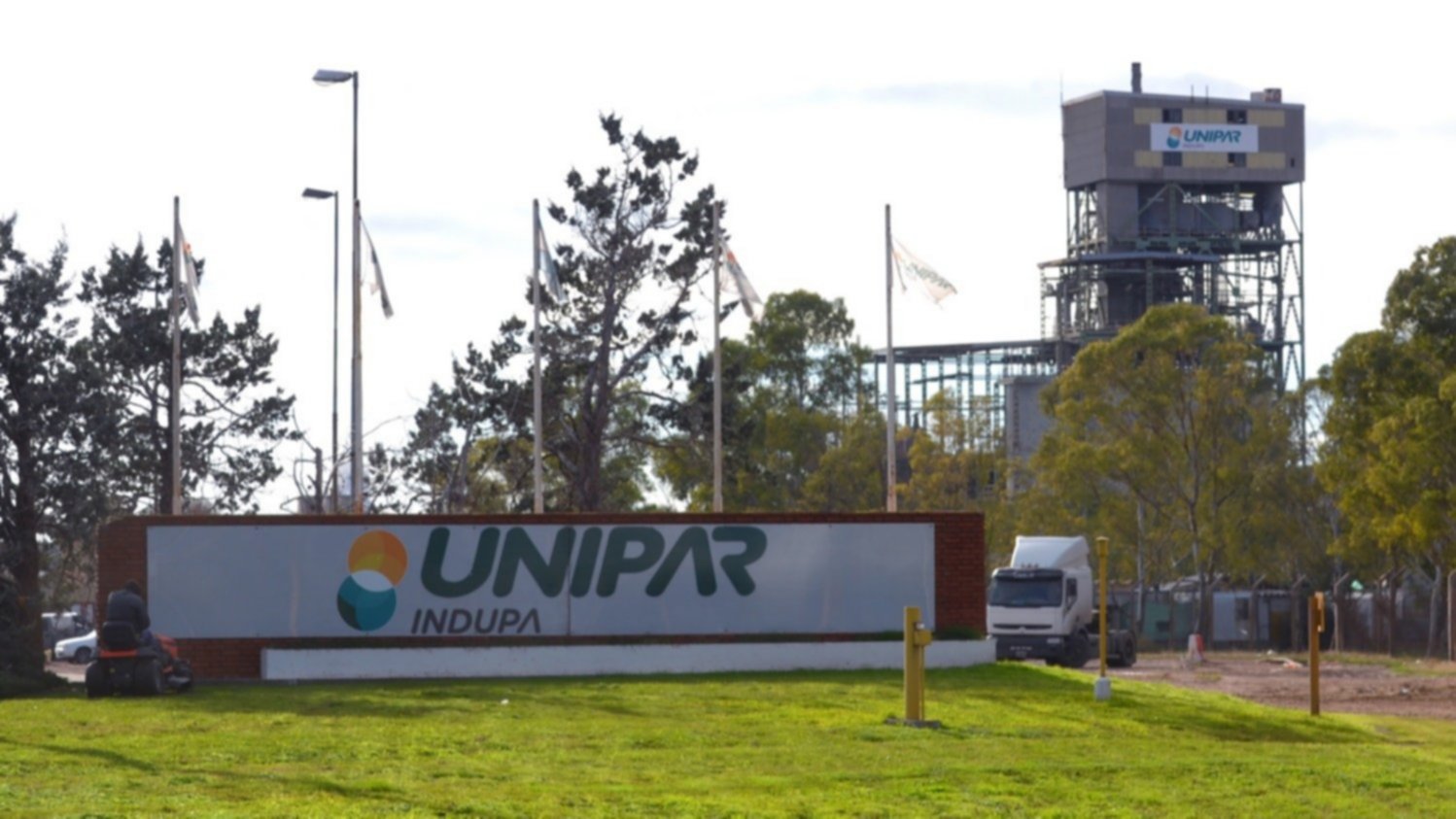 Unipar invirtió más de 5 millones de pesos en proyectos sociales ...