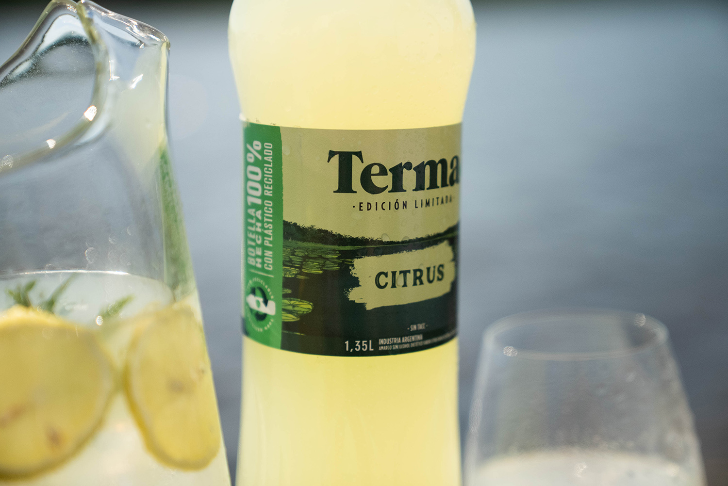 Terma apuesta al cuidado del planeta con sus botellas reciclables ...