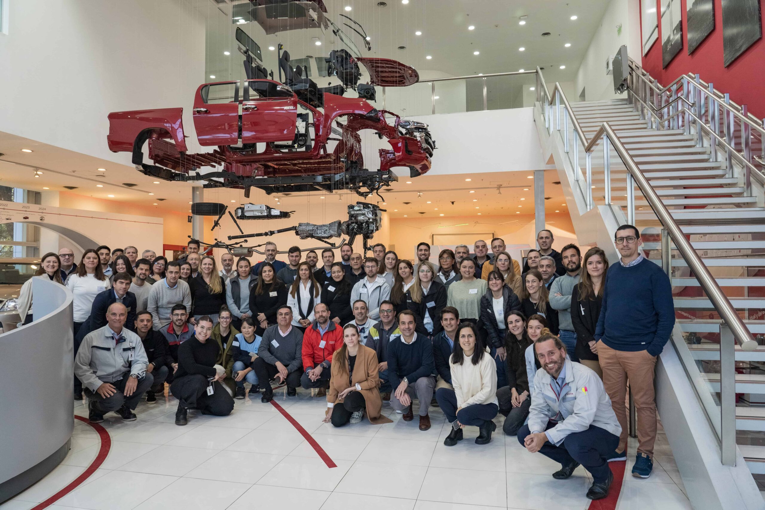 Toyota Argentina extiende su Programa de Desarrollo ESG - PRESENTE RSE